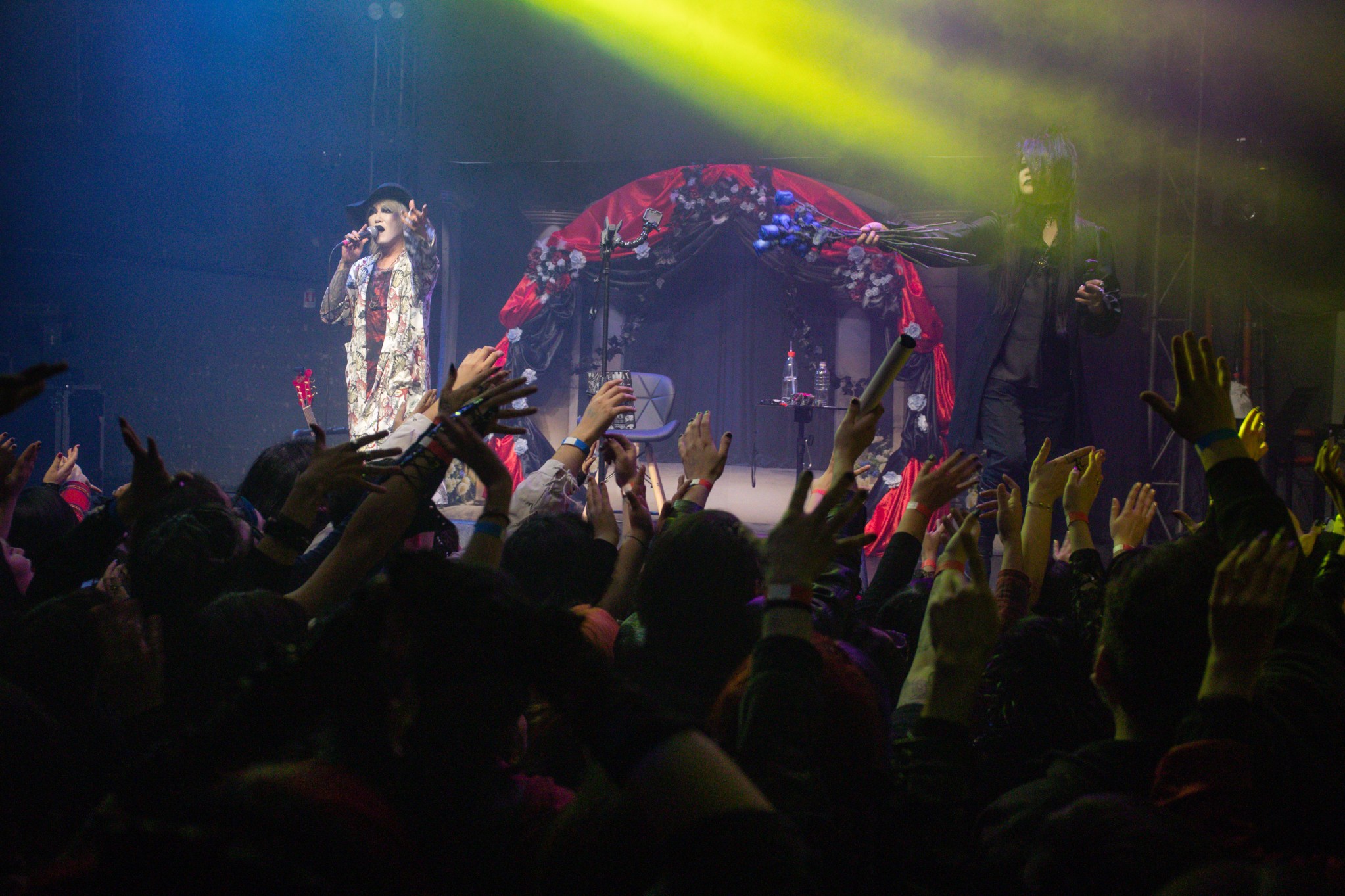 Mana, Kaya y Közi: La magia del Visual Kei llegó a Chile en un ...